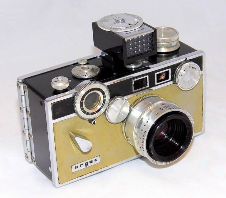 History of the 35mm: The Original Compact Camera