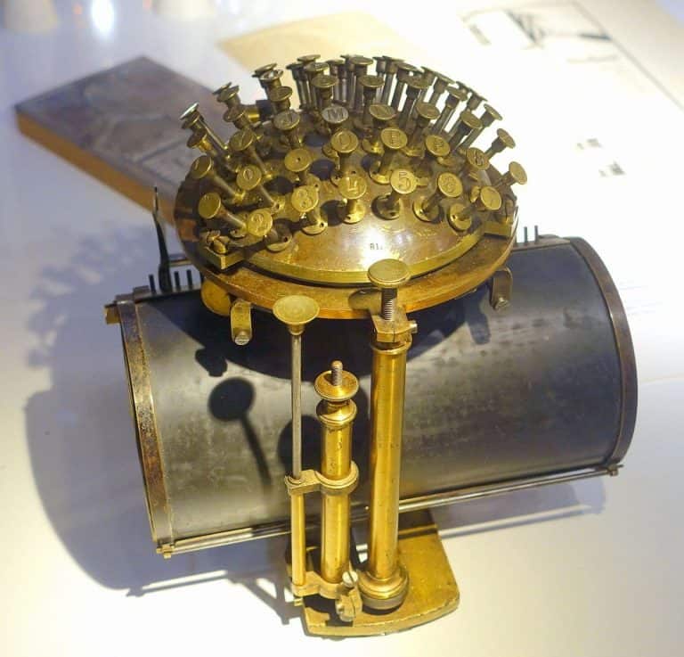 Underwood Typewriter Models: A Vintage Guide