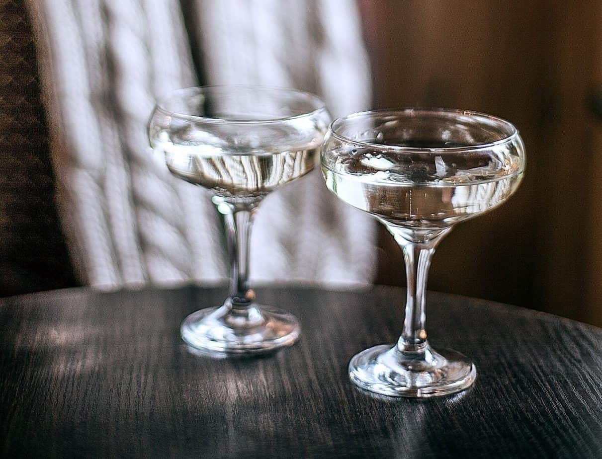 Cheers to Vintage Drinking Glasses! Our Favorite Styles for Today - The ...