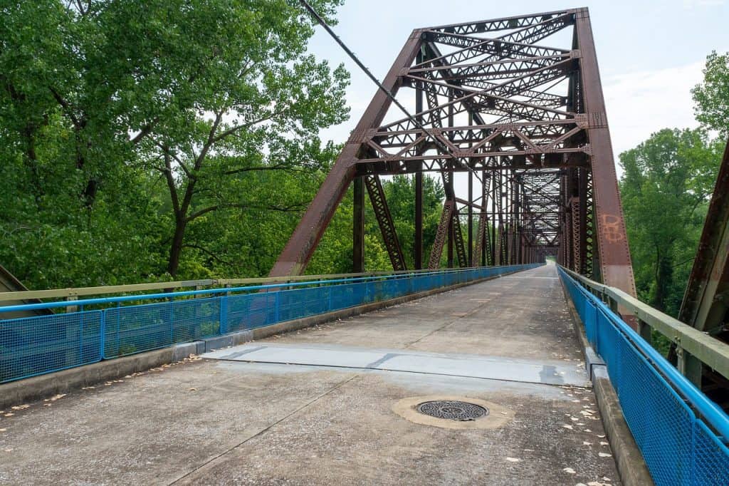 What are the Oldest Bridges in the US? - The Old Timey